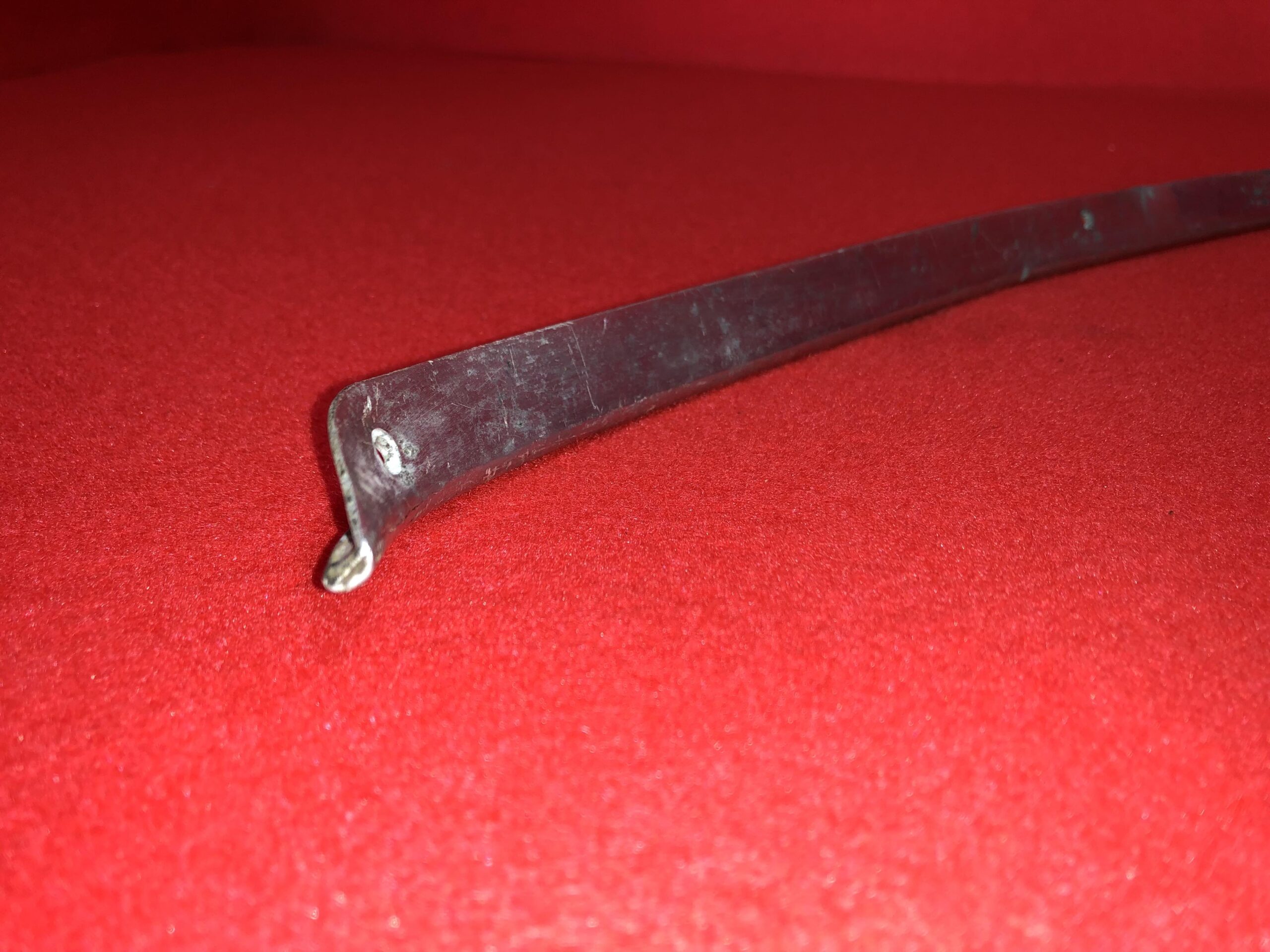 Cornice finissaggio guarnizione sul vano cofano – Classic Vintage Car