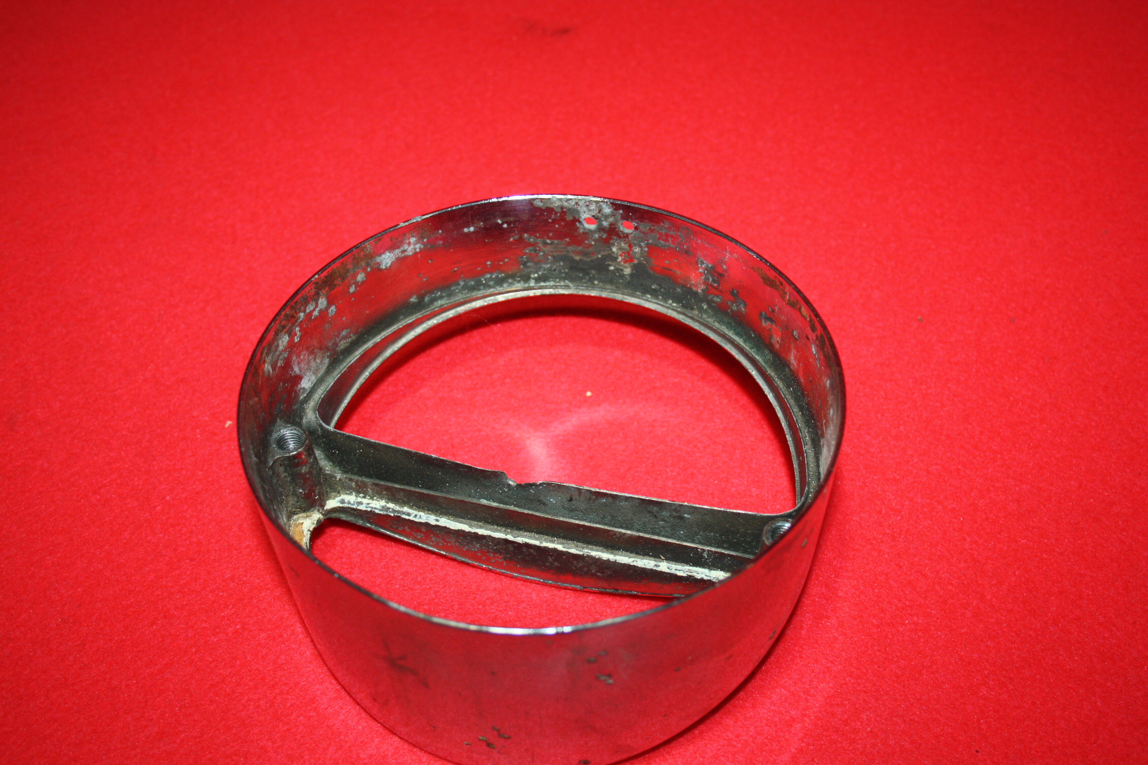 Cornice – Classic Vintage Car